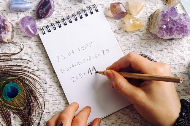 Discover the top 10 Types of Divination Tools for Psychic Mediums
