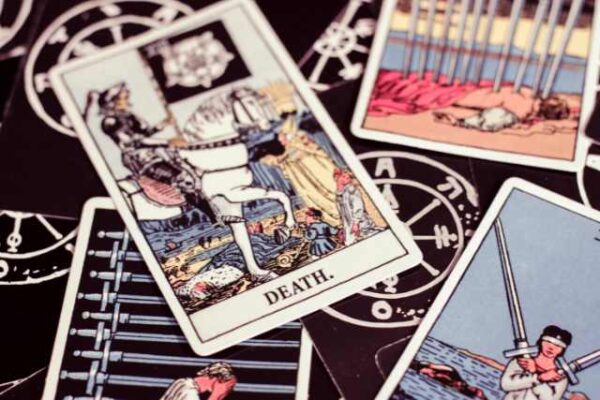 What is a Psychic? Understanding Psychic Abilities, tools, and How to ...