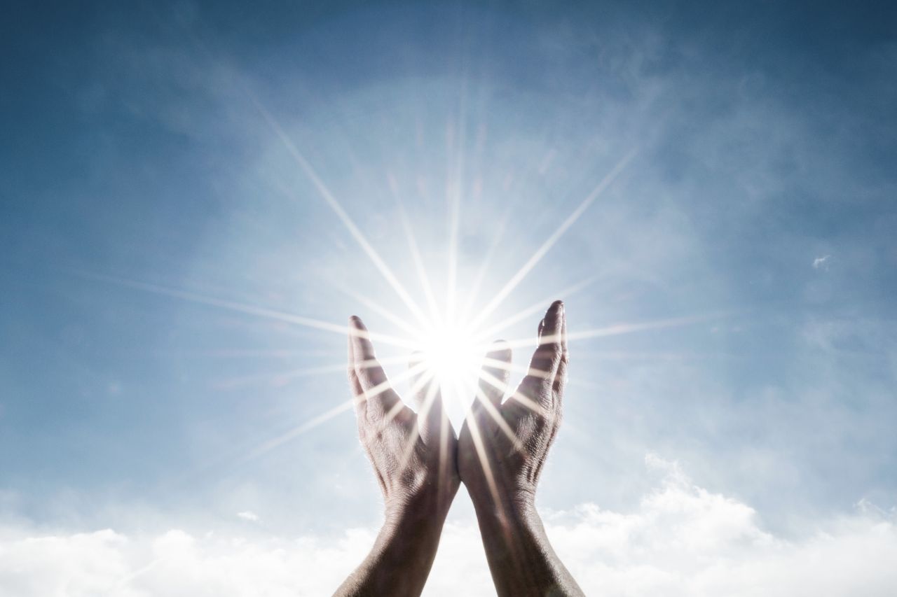 Spirit Visitations: How Long After Death Do They Happen? - Sandra Martinez